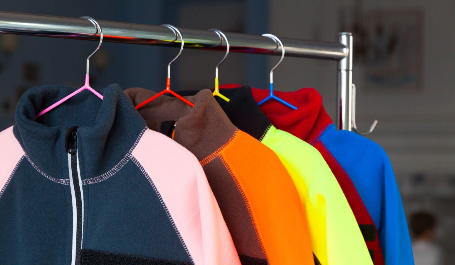 Cotton Fleece vs Polyester Fleece - Cotton Monk